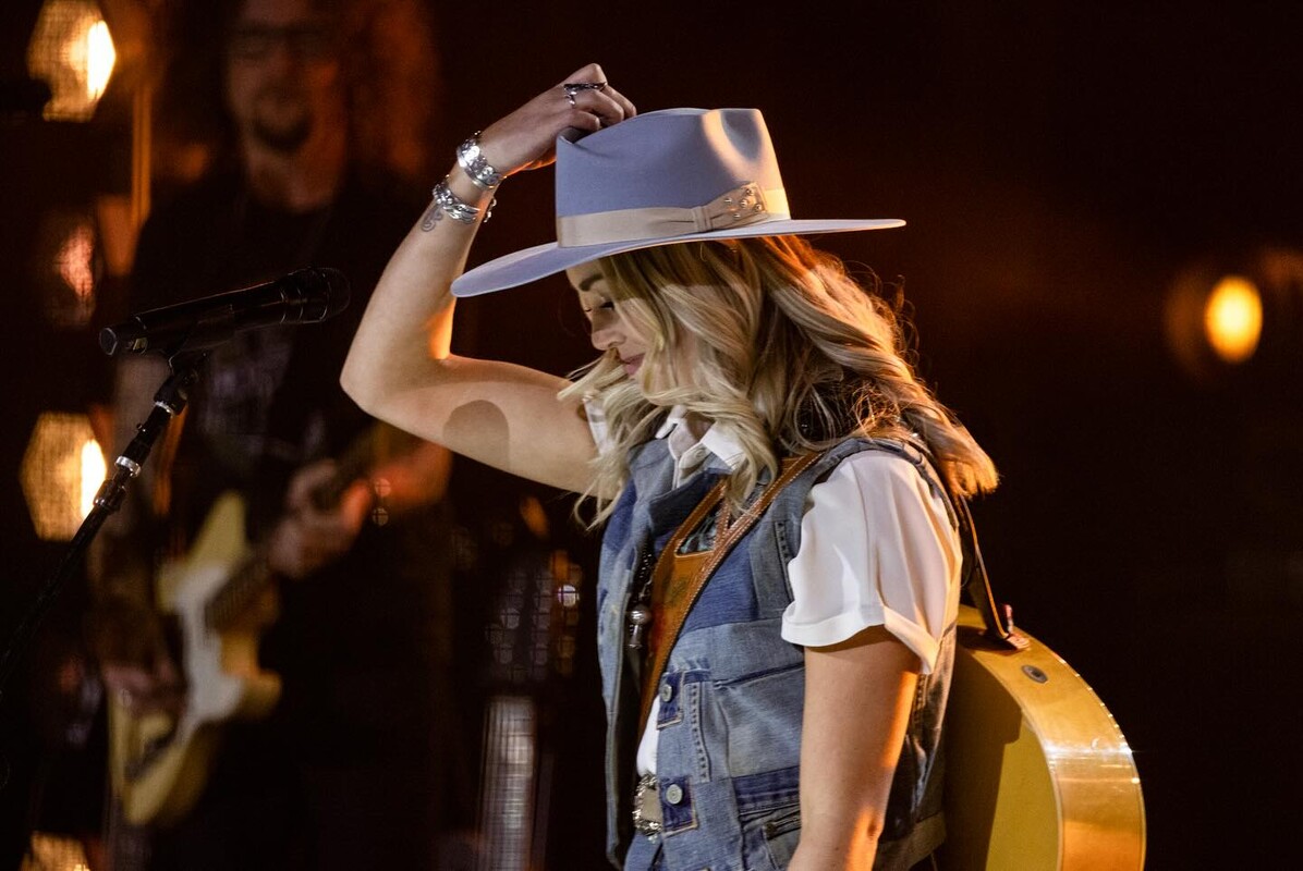 Olivia Harms in Vegas Tickets - Best Prices & Dates | VegasNearMe